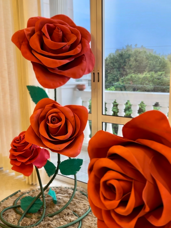 MAJESTIC ROSE (3 ROSES SET) – SD Fine Arts